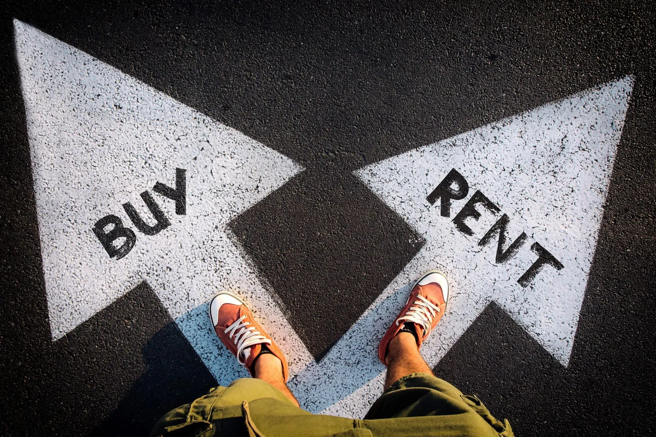 Understanding the pros and cons of renting vs. buying a property